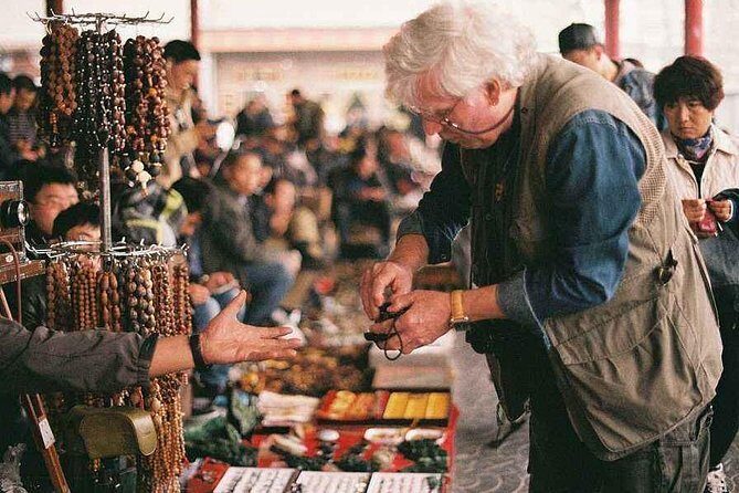 798 Art Zone, Panjiayuan Antique Market And Taikooli Private Driver Service - Who Will Enjoy This Tour?