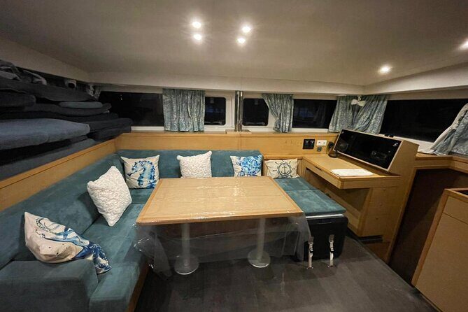 7hrs 42ft Luxury Catamaran Private Charter Cancun to Isla Mujeres - FAQ