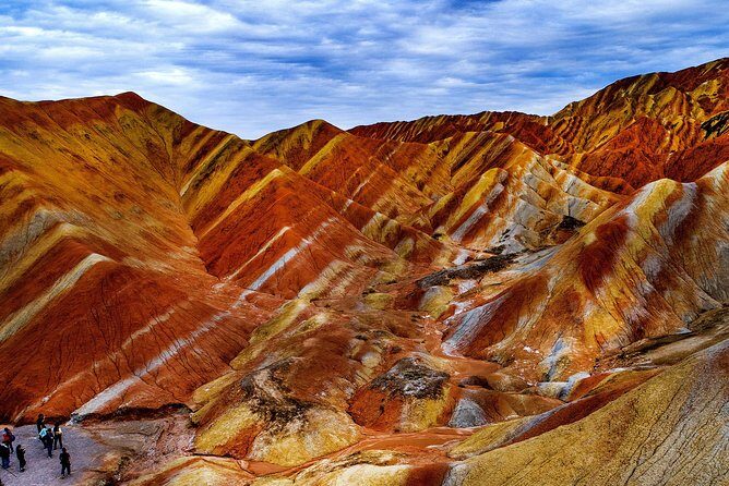 8-Day Dunhuang Jiayuguan Zhangye and Badain Jaran Private Tour - Key Points