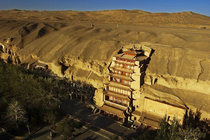 8-Day Dunhuang Jiayuguan Zhangye and Badain Jaran Private Tour - Exploring the Itinerary in Depth