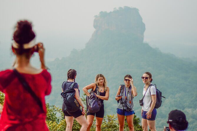 8 Day Private Sri Lanka Tour with Chauffeur - An Overview of the Itinerary