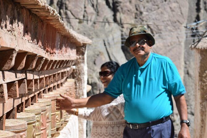 8-Day Tour of Leh, Nubra and Pangong with Pick Up - Return to Leh and Cultural Evenings