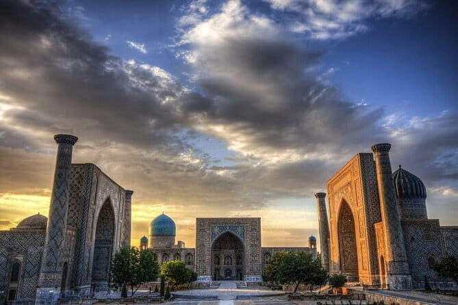 8 Days and 7 Nights Journey through the Silk Road - What Reviewers Say