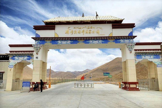 8 Days Lhasa to Mt. Everest (EBC in Tibet) Join-in Group Tour with 4-star Hotel - Traveling to Everest: The Pinnacle of the Tour