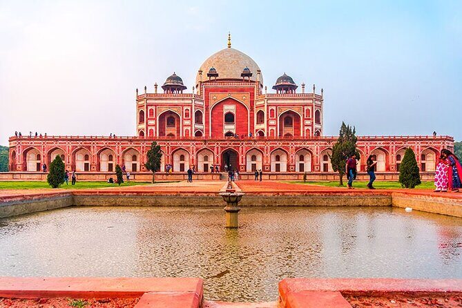 8 Days Private Luxury Tour of Taj Mahal & Palaces of India - Timeless Royalty - First Impressions: Seamless, All-Inclusive Travel