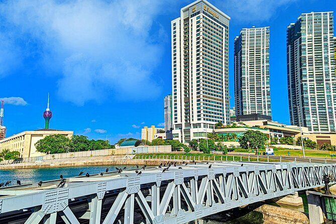 8 Days Sri Lanka Private Round Tour - Ella’s Mountain Magic