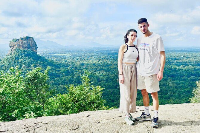 8 Days Sri Lanka Private Round Tour - Safari and Coastal Relaxation