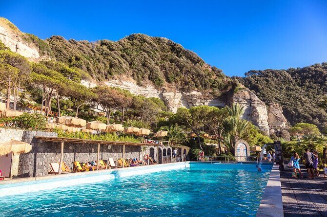 8 days tour on the Amalfi Coast from Ischia departing from Rome - Day 6: Procida and Local Charm