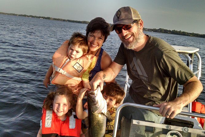 8-hour Butler Chain of Lakes Fishing Trip Near Orlando - Key Points