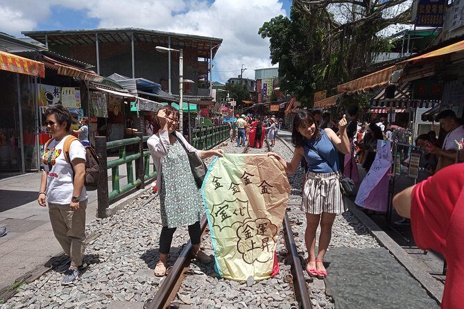 8-hour Northern Taiwan Tour with an English-Speaking Licensed Guide & Driver - Who Should Consider This Tour?