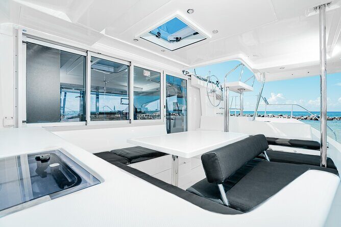 8-Hour Private 40' Cat 2 Stop to Cozumel, Food, Drinks & Snorkel - Itinerary Breakdown: What to Expect