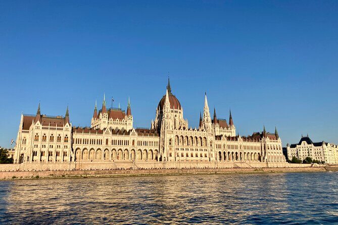 8-hour private Budapest city tour by car / minivan - What Our Reviewers Say