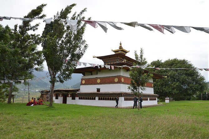8 Nights Bhutan Tour with Bumthang Valley Extension with Private Guide - An In-Depth Look at Your Bhutan Experience