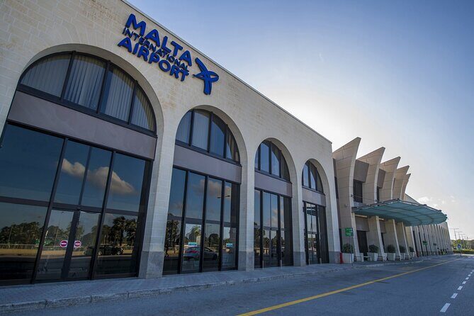 8 Seater Van - Malta International Airport to Hotel/Accommodation - What to Expect from Your Malta Airport Transfer