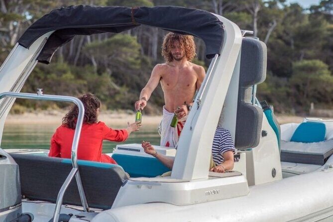 8h rental of Zodiac Medline 7.5 boat in Ibiza - Key Points