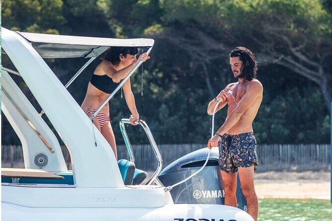 8h rental of Zodiac Medline 7.5 boat in Ibiza - Who Should Book This Boat Rental?