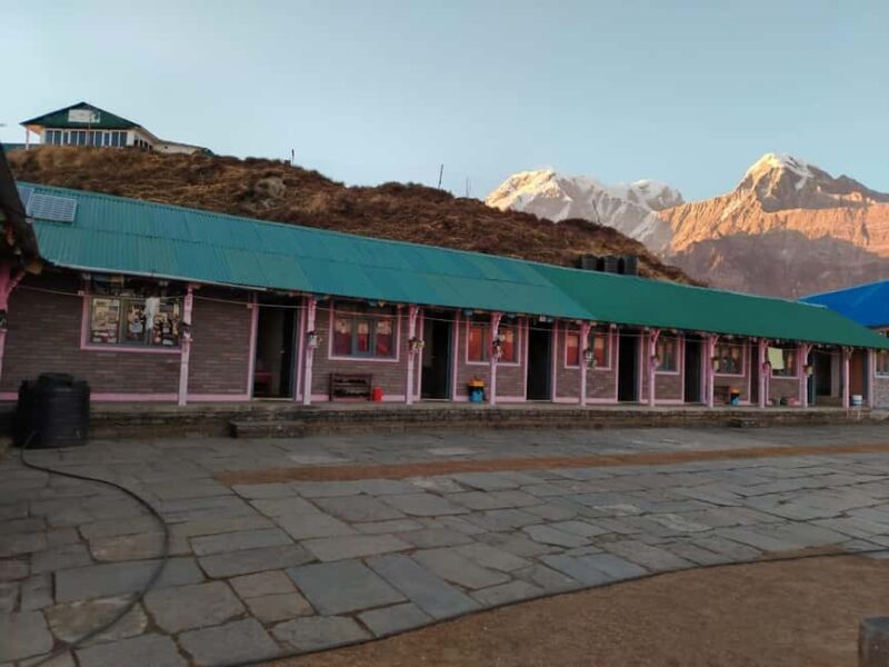 9 Day all-inclusive Annapurna Circuit Trek with Hot Spring - Accommodation & Food