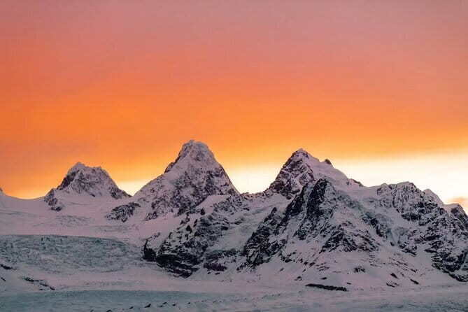 9 day Blue Ice Tour in Tibet - Day 6: Waterfalls, Primitive Forests, and Tibetan Legends