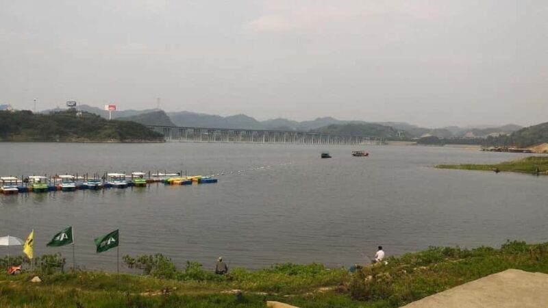 9-Day Tour Through Wudang,Chengdu,Dujiangyan&Zhangjiajie - Who Would Love This Experience?