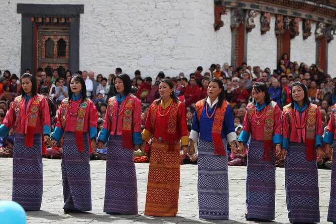 9 Days Authentic Bhutan Tour by Local Experts - Key Points