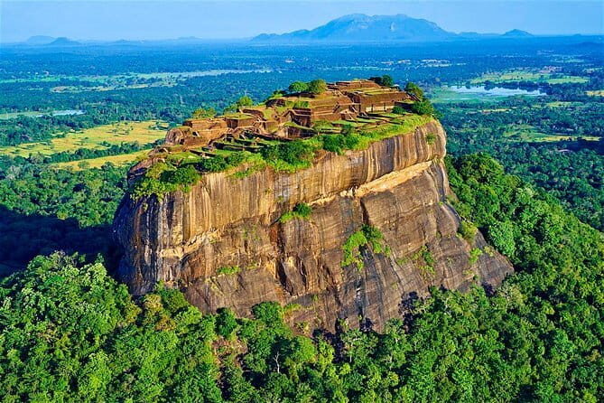 9 Days Dubai and Sri Lanka Combination Tour - Authenticity and Value