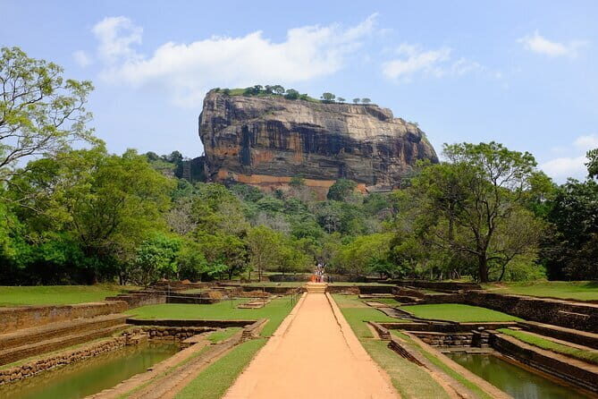 9 Days Guided Tour Through Sri Lanka - Key Points