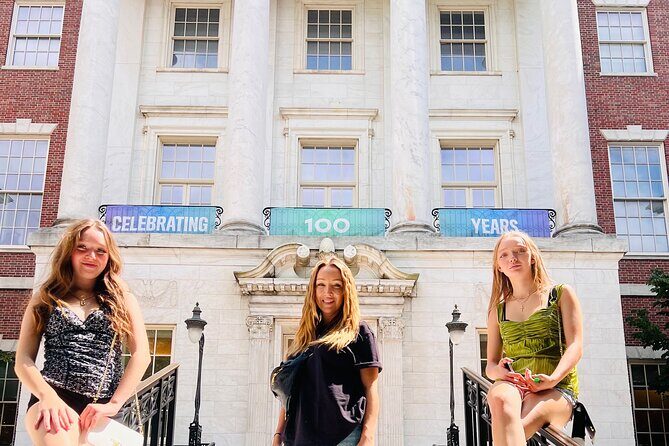 90 min NYC Private Gossip Girl Pedicab Tour - Summing Up the Experience