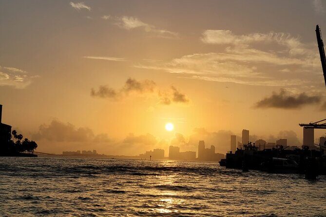 90 min Private Sunset Cruise Around Miami Celebrities Mansions - Authentic Feedback from Travelers