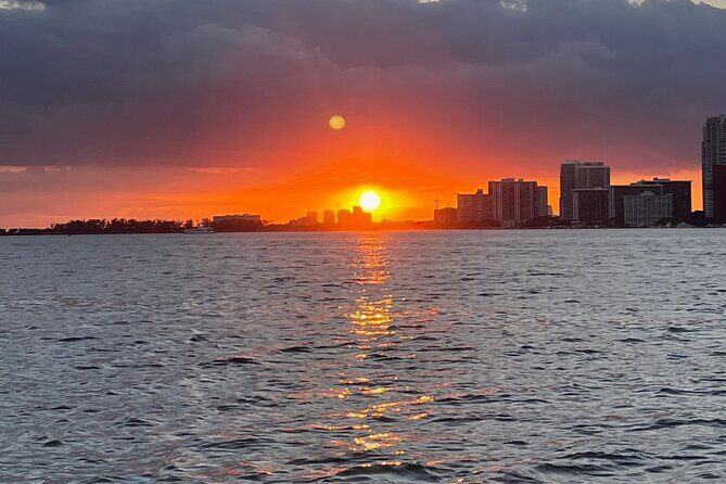 90 min Private Sunset Cruise Around Miami Celebrities Mansions - The Sum Up: Is This Cruise Worth It?