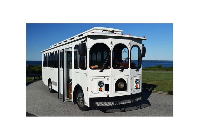 90 Min Scenic Newport Narrated Sightseeing Trolley Tour - Who Will Love This Tour?