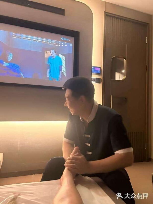 90-minute foot bath massage - What to Expect From This Foot Bath Experience