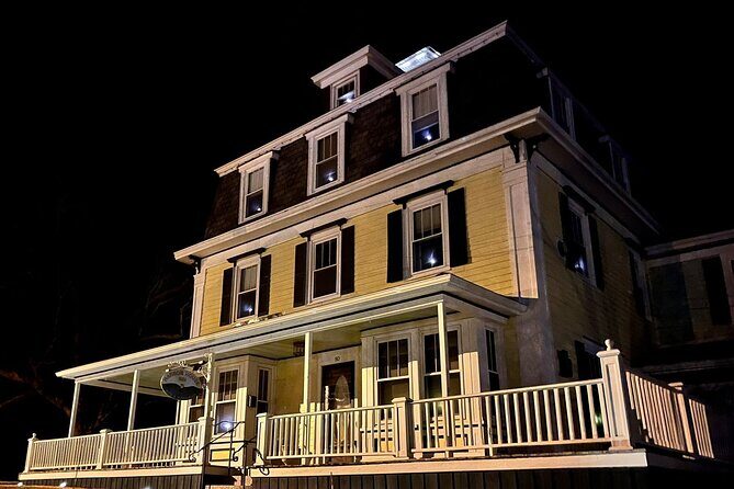 90-Minute Ghost Walking Tour in Boothbay Harbor - A Closer Look at the Experience