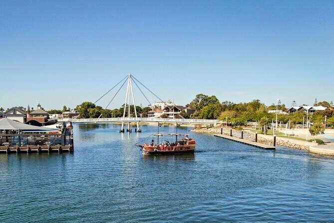90 Minute Midweek Pirate Ship Scenic Cruise - Key Points