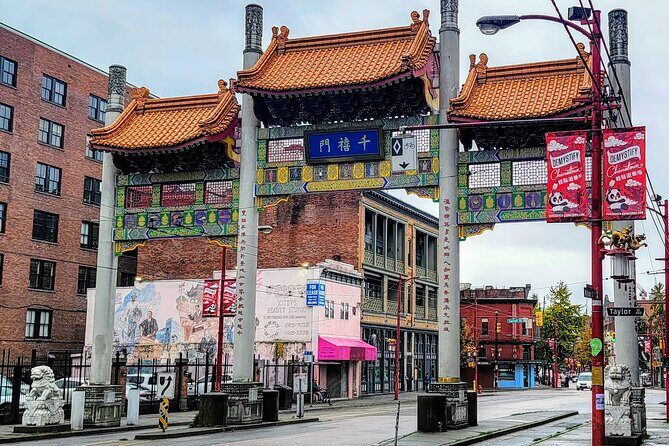 $99 Vancouver 2 Hours City Tour Private - Transportation: Comfort and Convenience