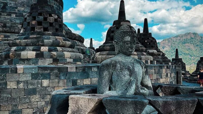 A 2D1N Camping Hike and Tour of Mt. Merbabu and Borobudur - Who Will Love This Tour?