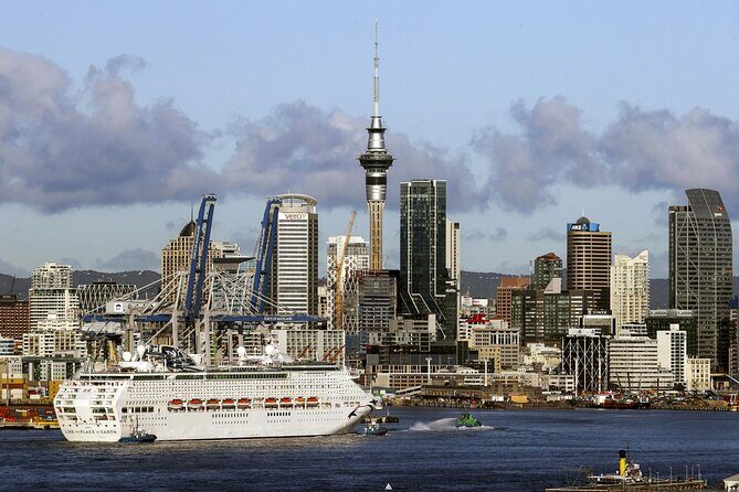 A 5 Hour Private City Highlights: Unveiling Auckland's Treasures - Who Is This Tour Best For?