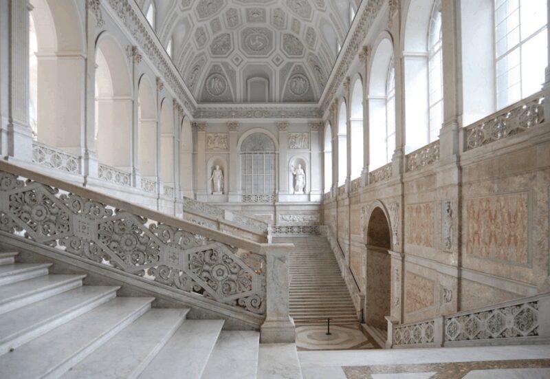 A day as a King of Naples! - An In-Depth Look at the Itinerary