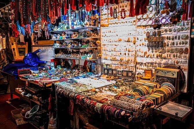 A Day in the life of a Hong Konger: Kowloon Free Walking Tour - What Travelers Say