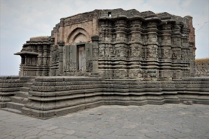 A Day Tour: Lonar crator lake with mesmerizing views - FAQs