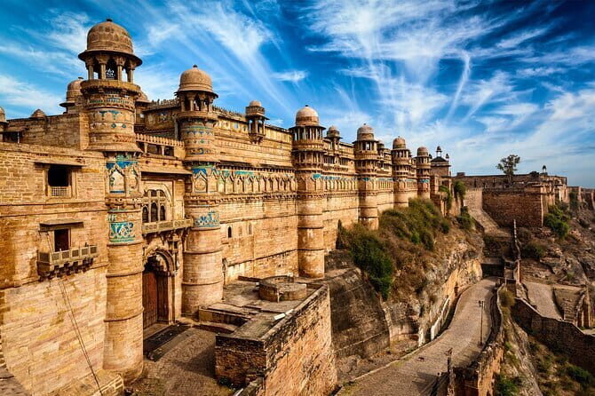 A Day Tour of Gwalior from Agra with Local Guide Service - Key Points
