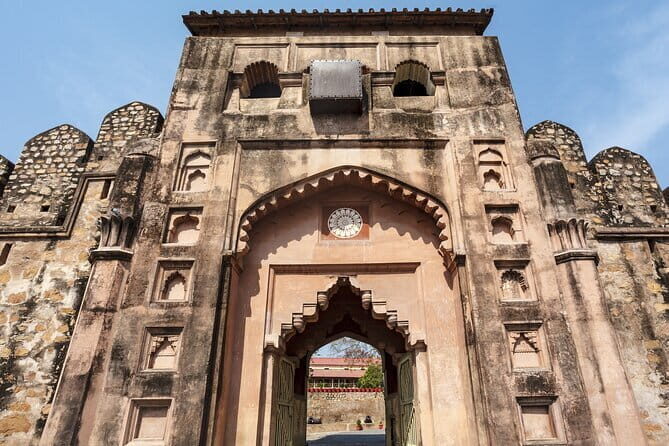 A Day Tour of Orchha & Jhansi Fort from Khajuraho with Guide - Introduction: Why This Tour Might Be Your Perfect Day Trip