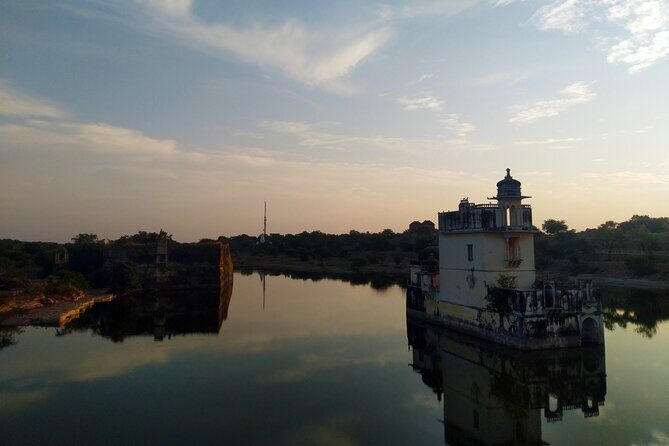 A Day Trip of Chittorgarh Fort from Udaipur with Guide Service - FAQ About the Udaipur to Chittorgarh Fort Tour