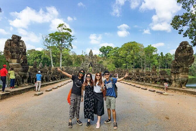 A Day Trip to Angkor Wat, Bayon, Taprohm from Phnom Penh - Key Points