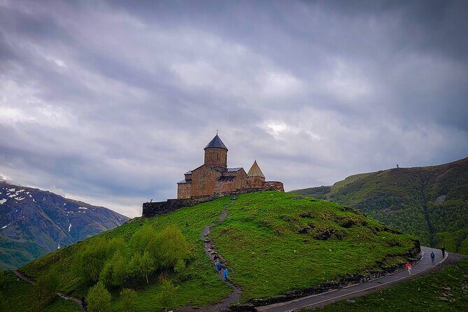 A day trip to Great Caucasian mountains - Authenticity and Experience