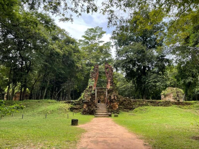 A Day Trip Transfer Sightseeing Phnom Penh Siem Reap - FAQ