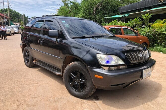 A day trip transfer sightseeing Phnom Penh Siem Reap - Key Points