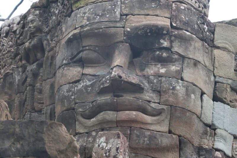 A day with a Portuguese-speaking guide to the temples of Angkor. - Final Thoughts