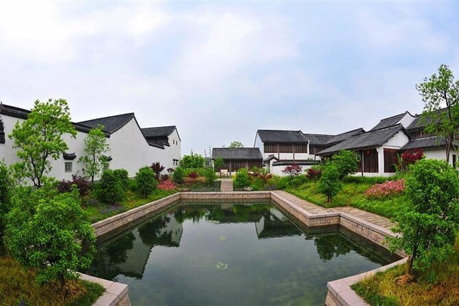 A Depth-Tour to Explore Xixi Wetland Park including Fishing experience - Who Should Consider This Tour