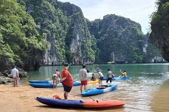 A full day exploring kayaking 3 islands (Talabeng sea cave) - Key Points
