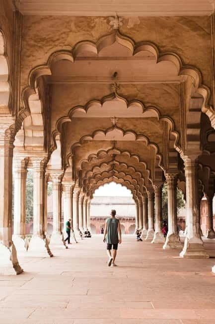 A full-day tour of Old & New Delhi Monument Express Entry - The Balance of Value and Experience